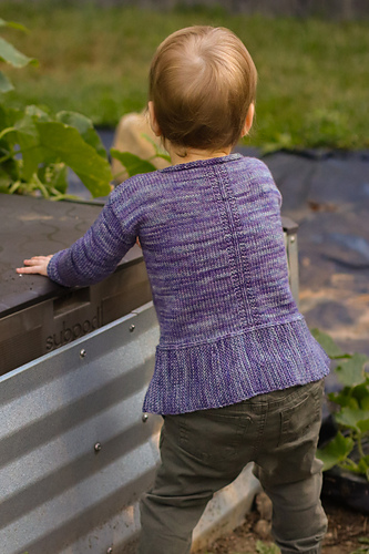 Ravelry: Little Plinth Tee pattern by Kerri Blumer