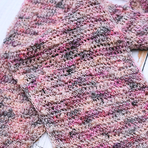 Ravelry: Boucle Skinny Scarf pattern by Kim Guzman