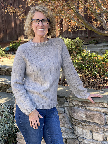 Ravelry: Weekend Glow sweater pattern by Julia Piro