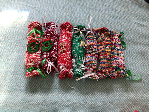 Ravelry: Quick & Easy Christmas Crackers pattern by marianna mel
