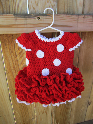 Ravelry: Minnie Mouse Dress and Ears pattern by Julie Robertson