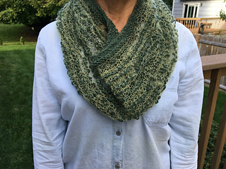 Ravelry: Squiggles - Simple yet Sophisticated pattern by KKaatthhyy