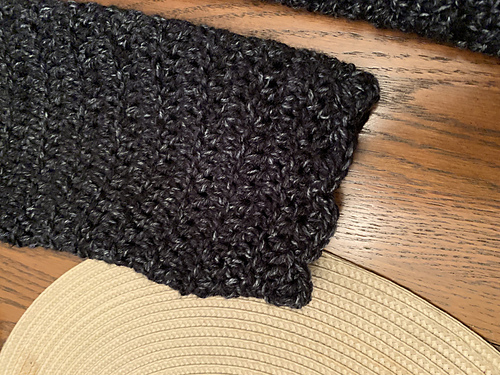 Ravelry: Kelly's Double Crochet Cardigan pattern by Kelly Zahn