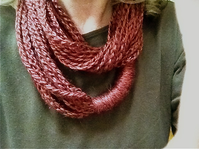 Ravelry: klmag's Chain Loop Circle Scarf