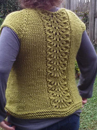 Ravelry: Speedy Chica pattern by Taiga Hilliard