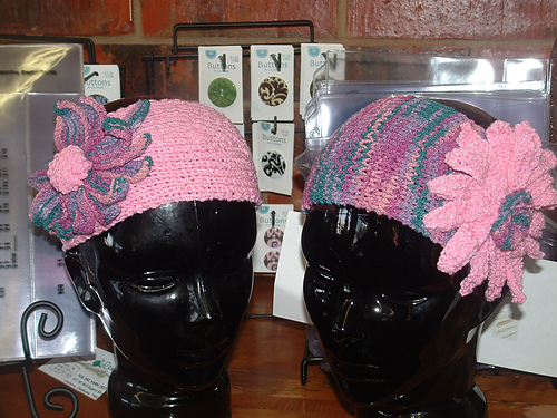 Ravelry: Spring Flower Headband pattern by Teresa Harmon