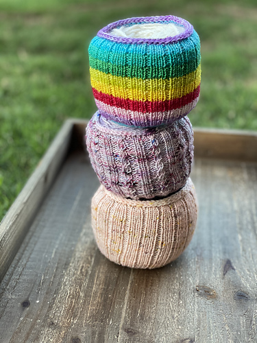 Ravelry: Yarn Cozy Lite (Knit) pattern by Knitty Natty