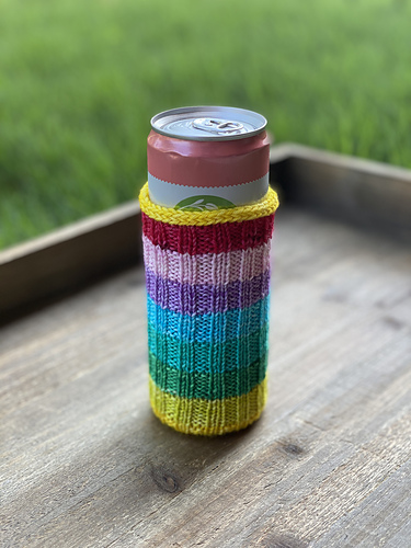 Ravelry: Skinny Can Cozy pattern by Knitty Natty