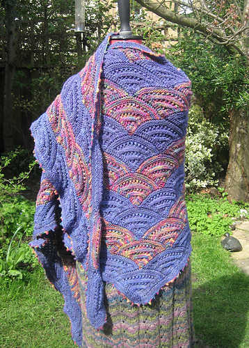 Ravelry: clamshell patchwork shawl or wrap pattern by Maggie Whiting