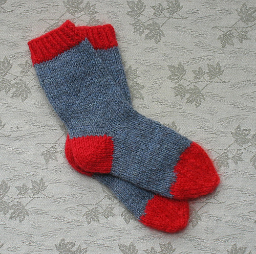 Ravelry: Child's Two Color Socks pattern by Lion Brand Yarn