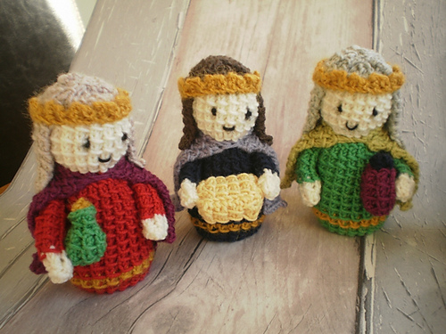 Ravelry: Knit Nativity pattern by Angela Turner
