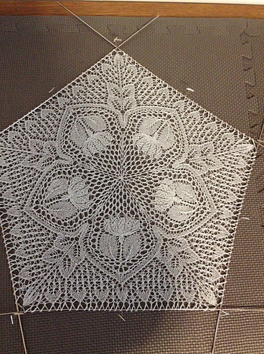 Ravelry: Robina pattern by Herbert Niebling