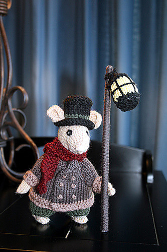 Ravelry: Dickensian Mice (Outdoor) pattern by Alan Dart