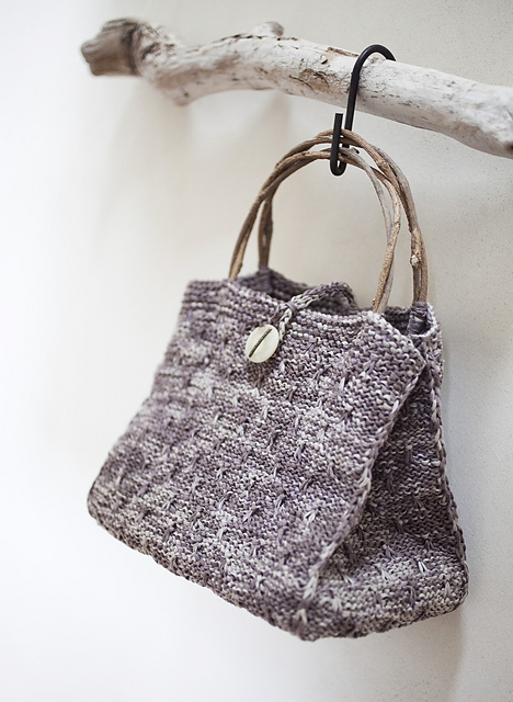 Ravelry: Mutsu pattern by Darlene Hayes