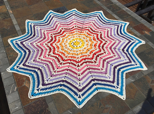 Ravelry: Savannah Round Ripple pattern by Julie Yeager