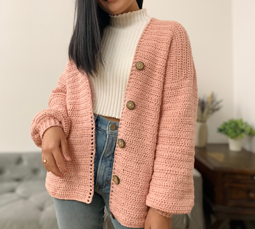 Ravelry: Button up cardigan pattern by Wannipa Yunker