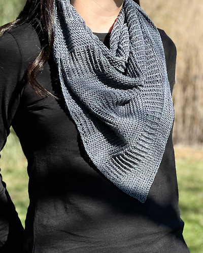 Ravelry: Centrifugal Point pattern by Knit Element