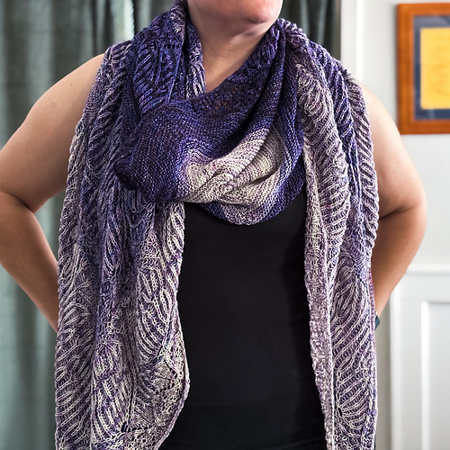 Ravelry: Spectre 5 pattern by Lesley Anne Robinson