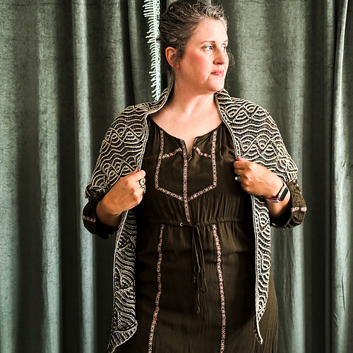 Ravelry: Samara pattern by Lesley Anne Robinson