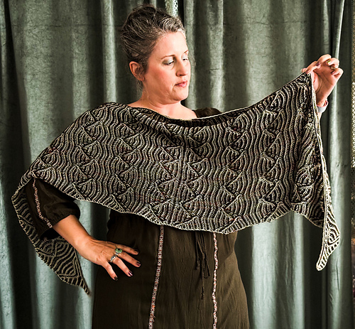 Ravelry: Samara pattern by Lesley Anne Robinson