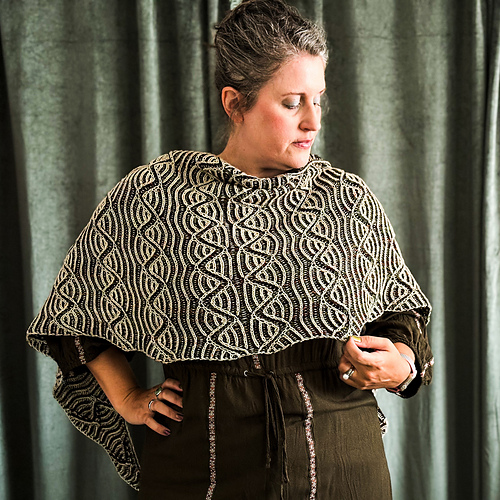 Ravelry: Samara pattern by Lesley Anne Robinson