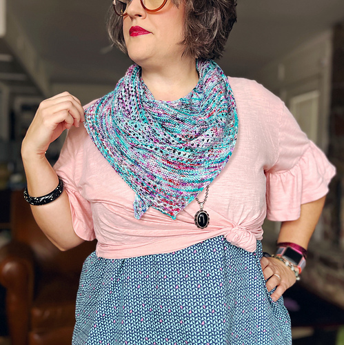 Ravelry: Rebel Girl Shawl pattern by Lesley Anne Robinson