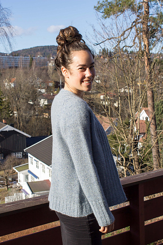 Ravelry: Bris pattern by Wenche Roald