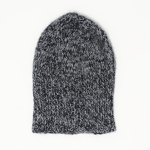 Ravelry: Slouchy Angora Hat pattern by Haley Waxberg
