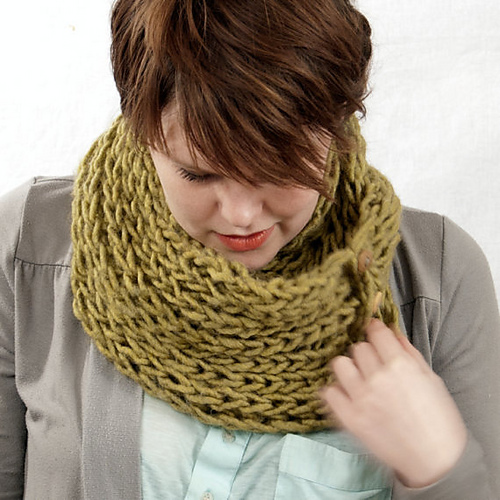 Ravelry: Brioche Stitch Infinity Scarf pattern by Megan Nodecker