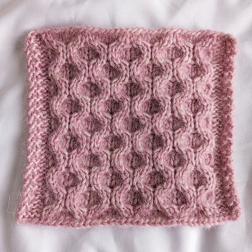 Ravelry: Azalea pattern by Giselle Ukardi