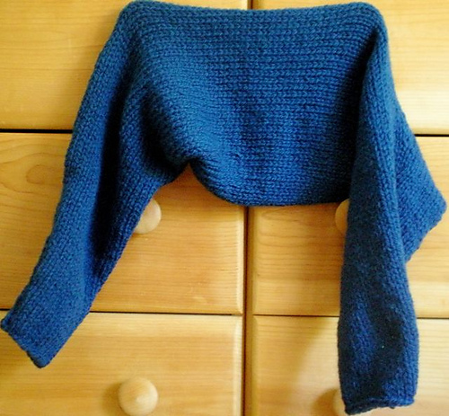 Ravelry: Super Simple Shrug pattern by Marni Reecer