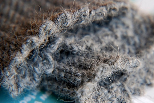 Ravelry: Runrig Muffatees pattern by Annie Cholewa