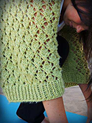 Ravelry: Big Lace Shrug pattern by karinknits designs