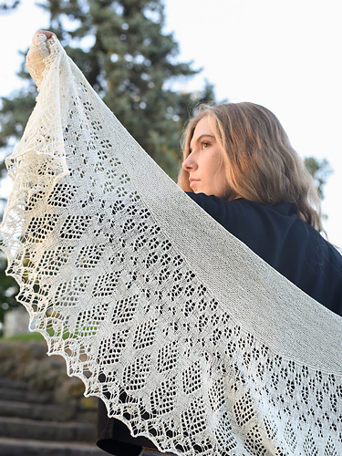 Ravelry: Winterwood pattern by Anne Hanson