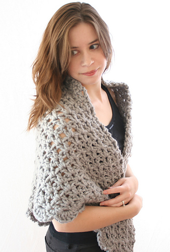 Ravelry: Shell Ruffled Shawl pattern by Brandie Knaggs