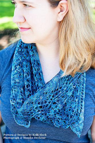 Ravelry: Tina Shawlette pattern by Kelli Slack