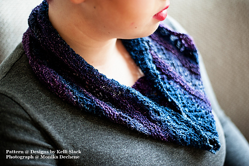 Ravelry: Three Sisters Cowl pattern by Kelli Slack