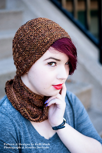 Ravelry: Scooby Cowl pattern by Kelli Slack