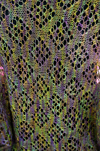Ravelry: Crianza Shrug pattern by Kelli Slack