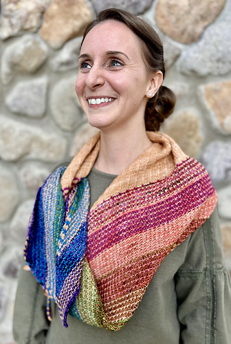 Ravelry: Apricity Wrap pattern by Chit Chat Knits