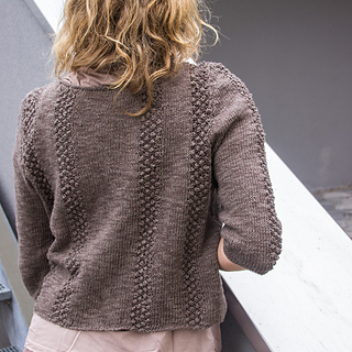 Ravelry: Mona pattern by Die Mercerie