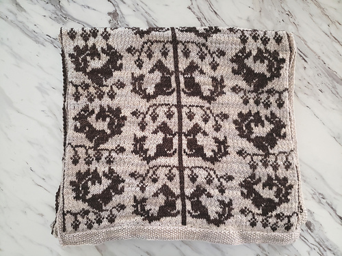 Ravelry: Squirrels Wrap pattern by Munro Sisters3