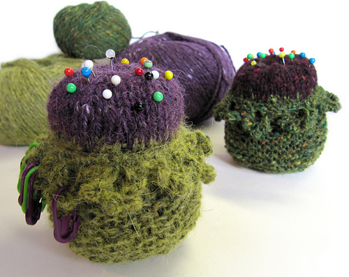 Ravelry: Thistle Pincushion pattern by Sarah Barczyk