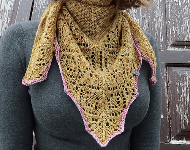 Ravelry: Grass and Flowers Shawl pattern by Barbara Nalewko