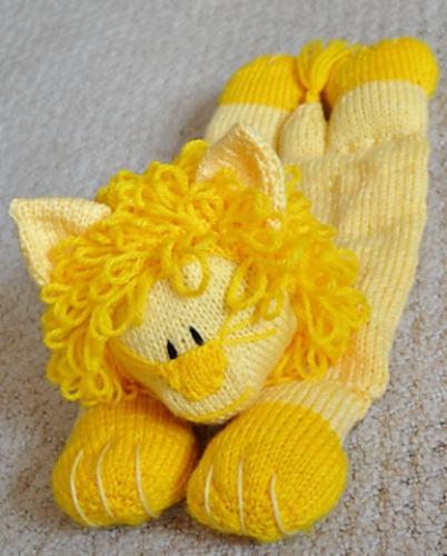 Ravelry: Lion Pyjama Case pattern by Knitting by Post