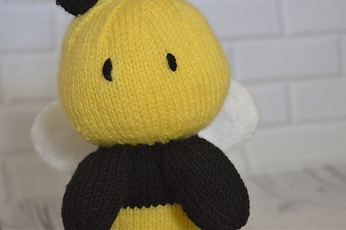 Ravelry: Bumble Bee pattern by Knitting by Post