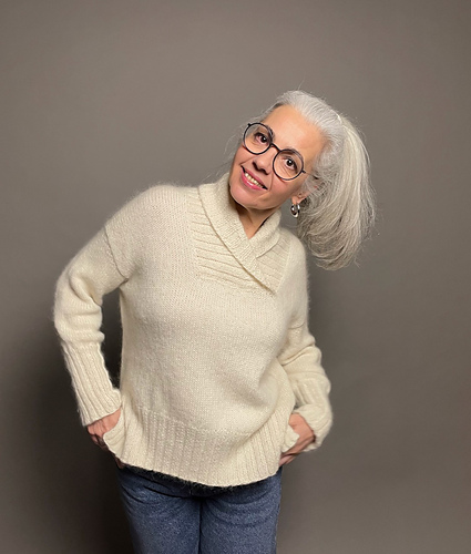 Ravelry: Snowglimmer-Sweater pattern by Dani Bauer