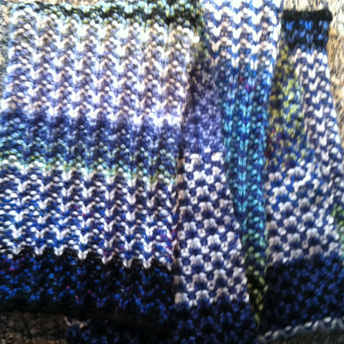Ravelry: Fluted Rib Scarf pattern by Sarah Burton