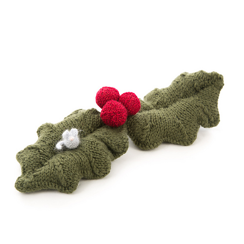 Ravelry: Chunky Holly Garland pattern by Sue Stratford