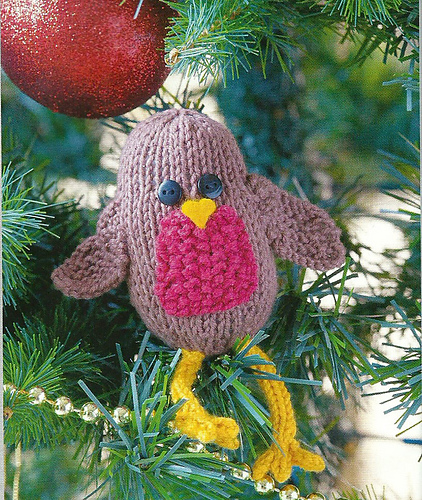 Ravelry: Rockin Robin Tree Decoration pattern by Jane Burns
